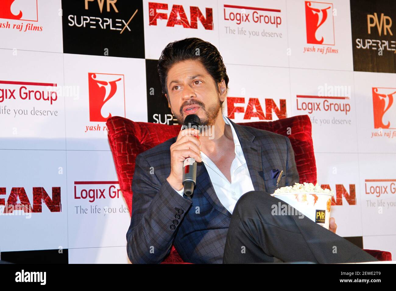 Bollywood actor Shah Rukh Khan interacting with fans during a press ...