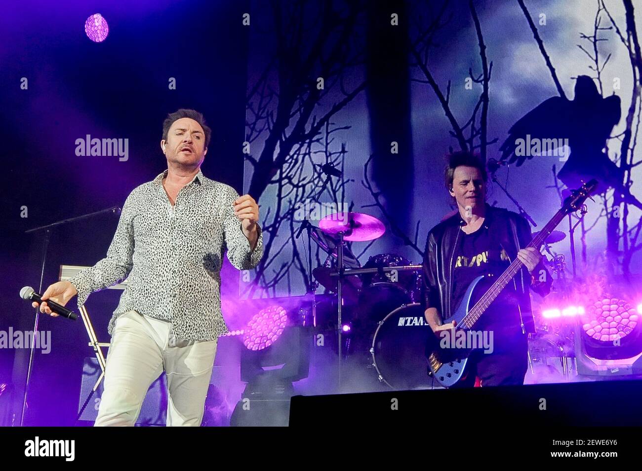 Simon Le Bon (L) and John Taylor of the band Duran Duran perform in ...