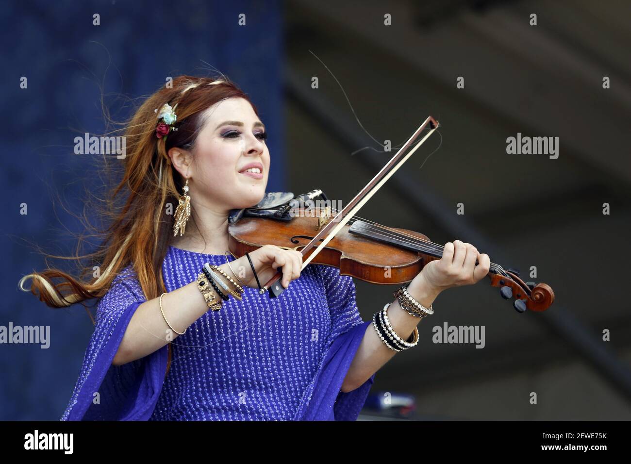 Amanda Shaw plays the Gentilly Syage Stock Photo - Alamy