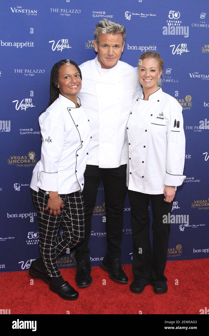 Chef Ariel Malone, Gordon Ramsay and chef Kristin Barone attend Vegas ...