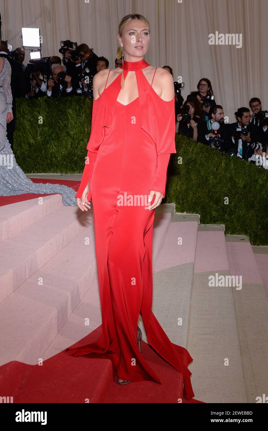 Maria Sharapova arriving at the 2016 Costume Institute Gala Benefit ...