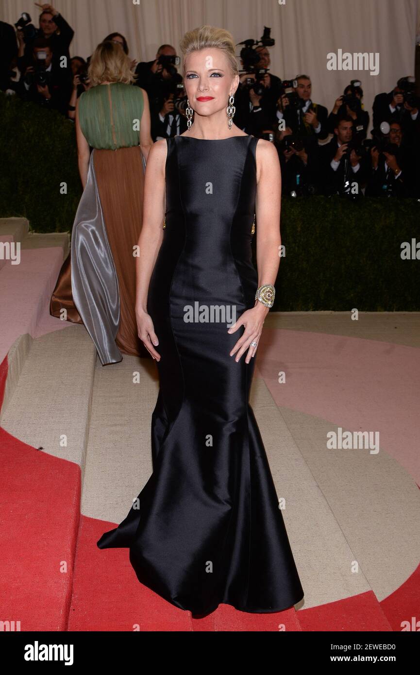 Megyn Kelly arriving at the 2016 Costume Institute Gala Benefit ...