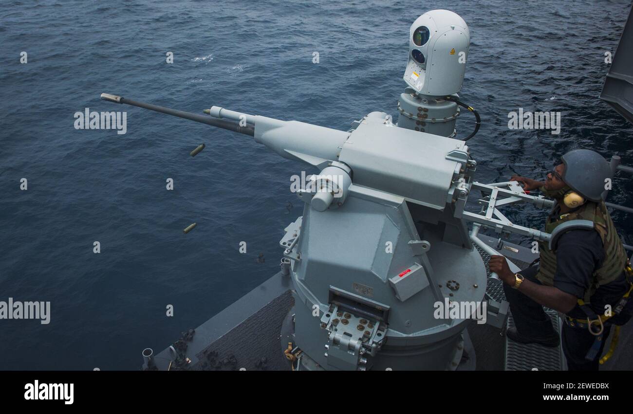 PACIFIC OCEAN (April 29, 2016) Gunnerâ€™s Mate 3rd Class Achaad ...