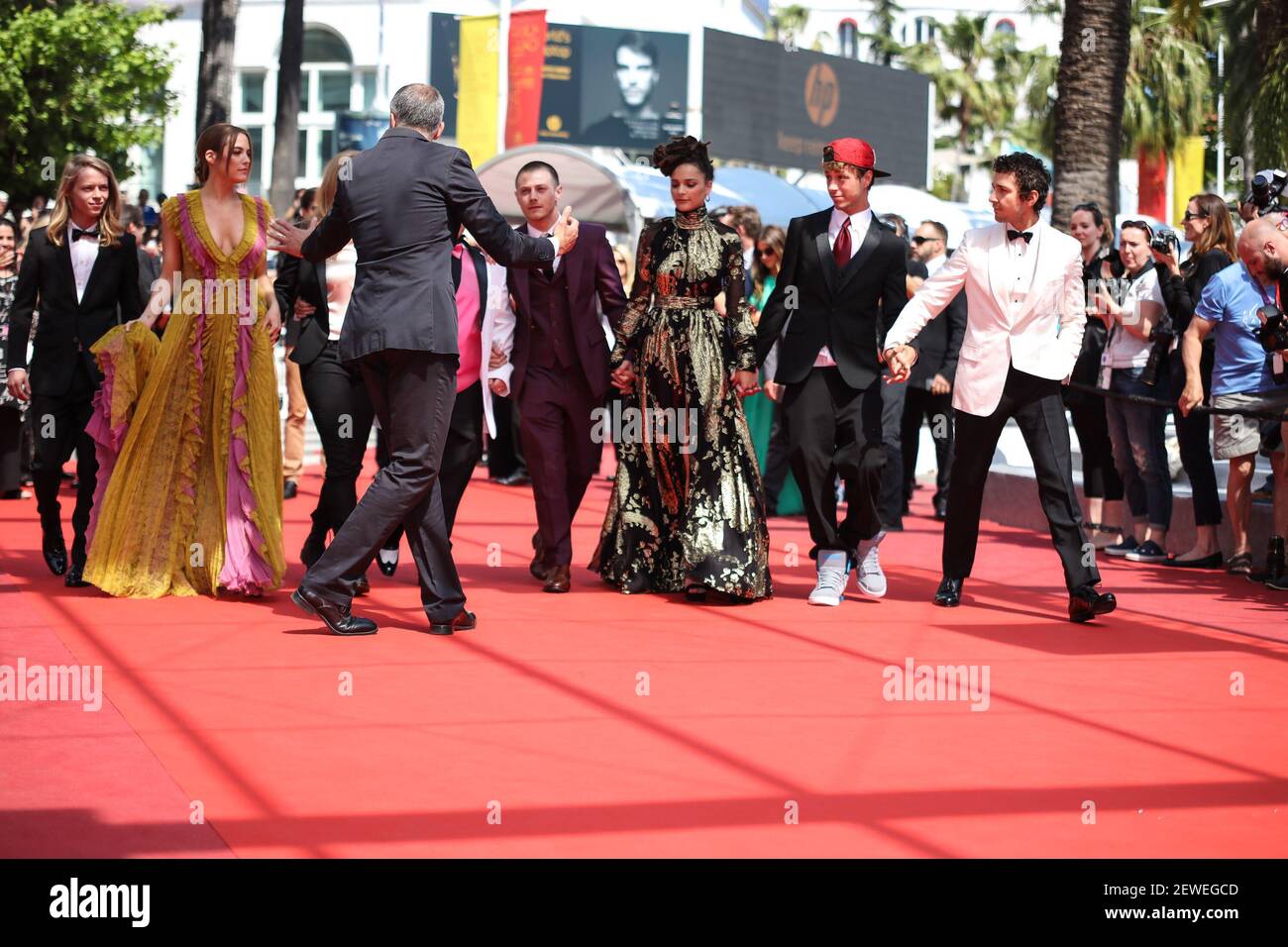 Shia Labeouf, Sasha Lane, Riley Keough, Veronica Ezell, Raymond Coalson ...