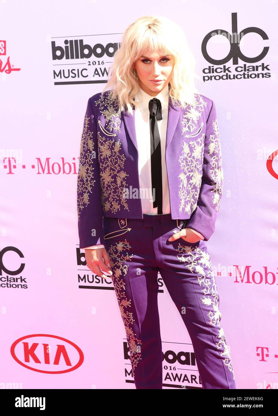 Kesha attends the 2016 Billboard Music Awards at T-Mobil Arena on ...