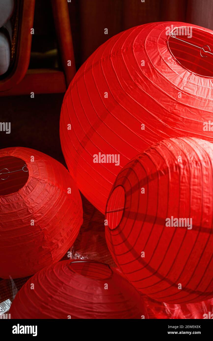 Traditional red lanterns in Chinese New Year style Stock Photo - Alamy