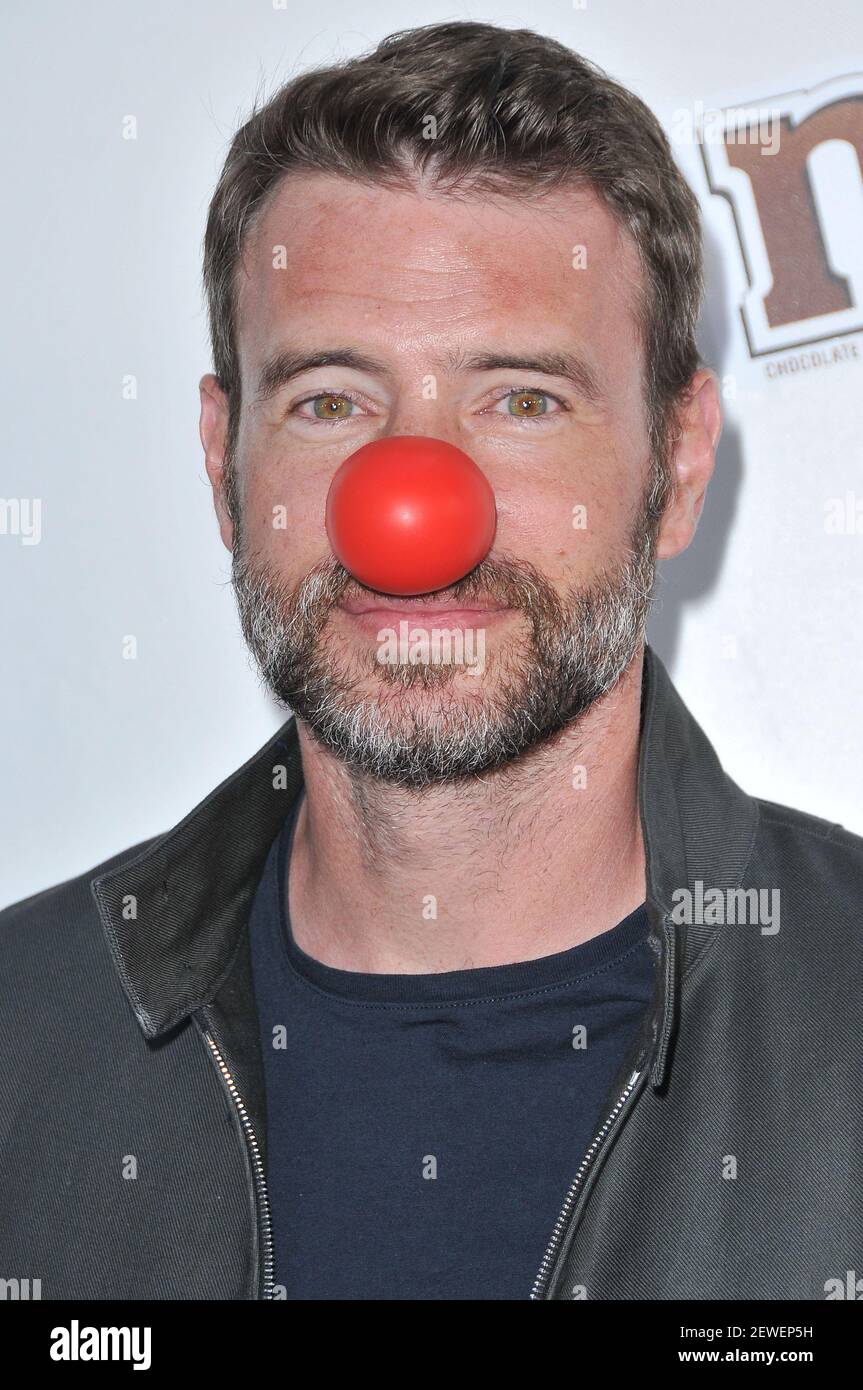 Scott Foley arrives at NBC's Red Nose Day Special held at the Alfred ...