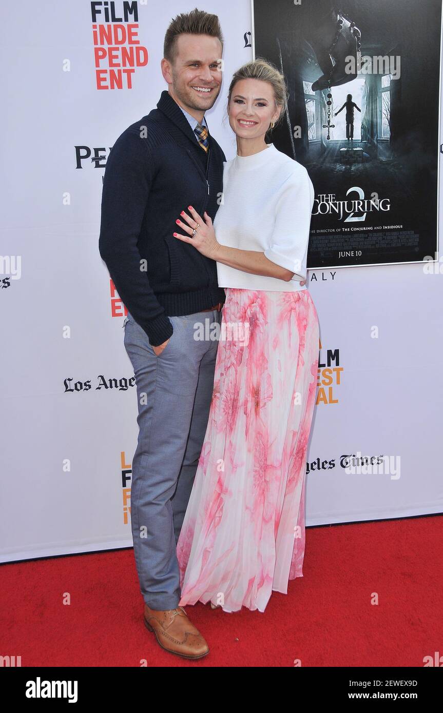 (L-R) John Brotherton and Alison Brotherton arrives at the 2016 Los ...
