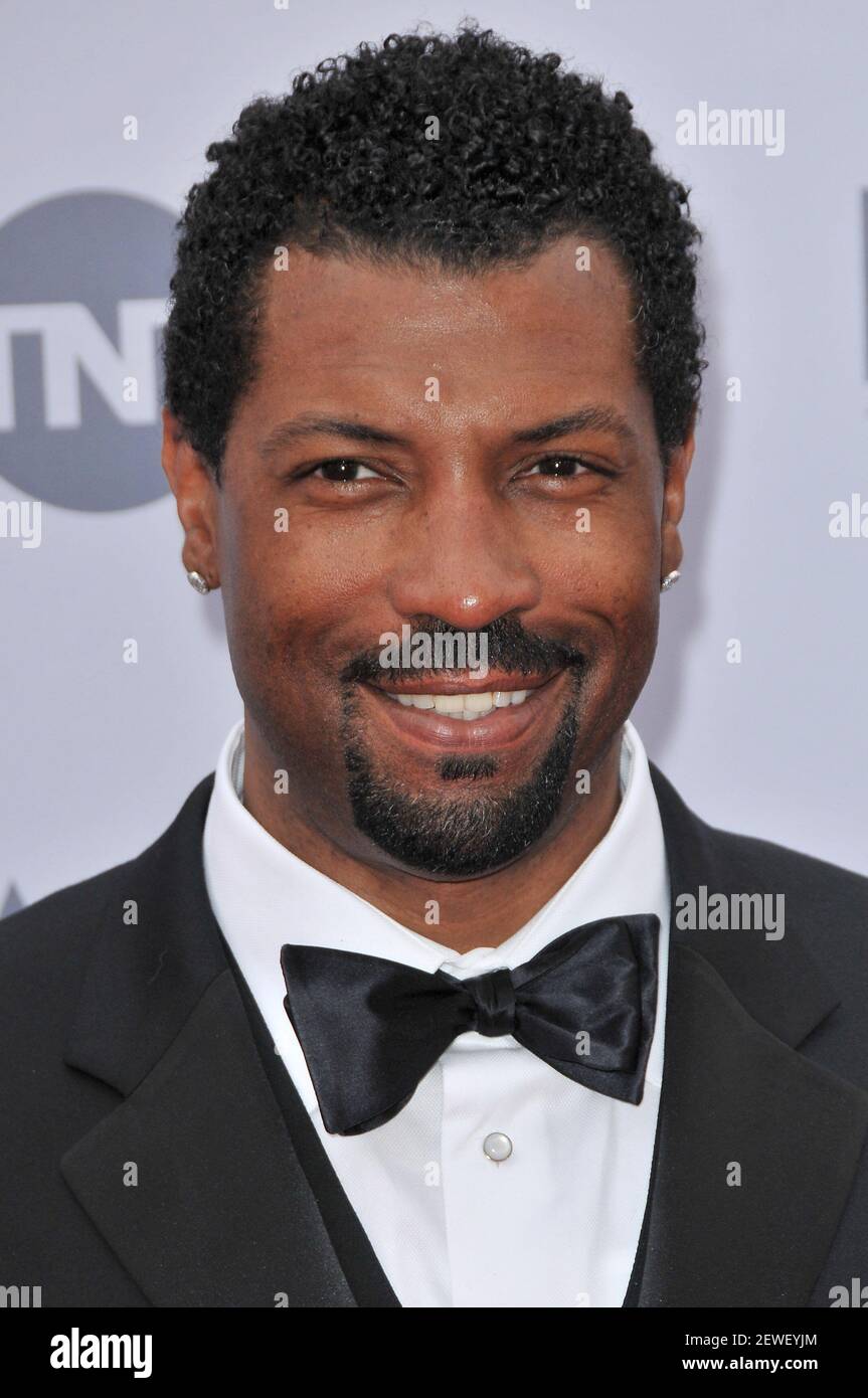 Deon Cole arrives at the 44th American Film Institute Life Achievement ...