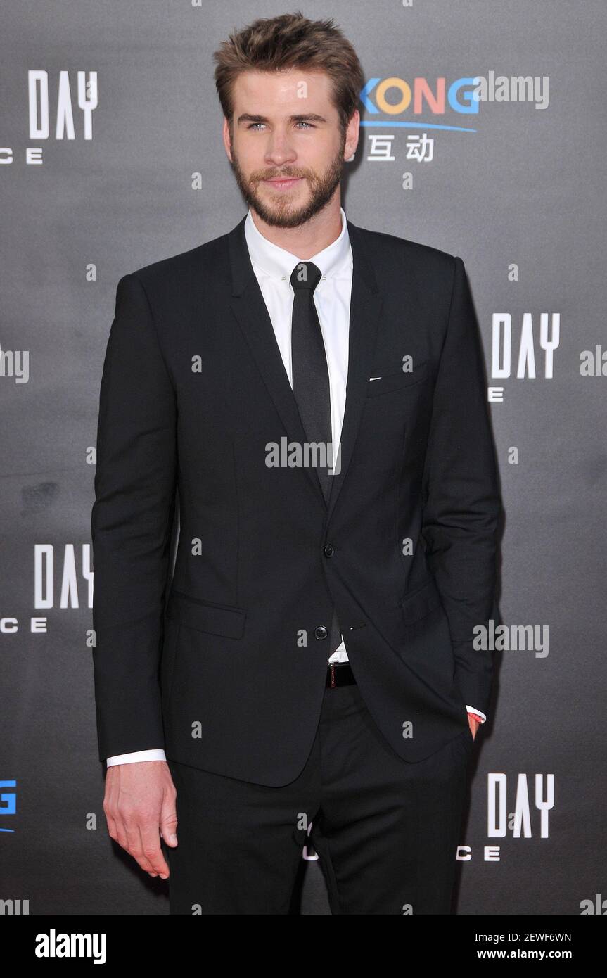 Liam Hemsworth arrives at the "Independence Day: Resurgence" Los ...
