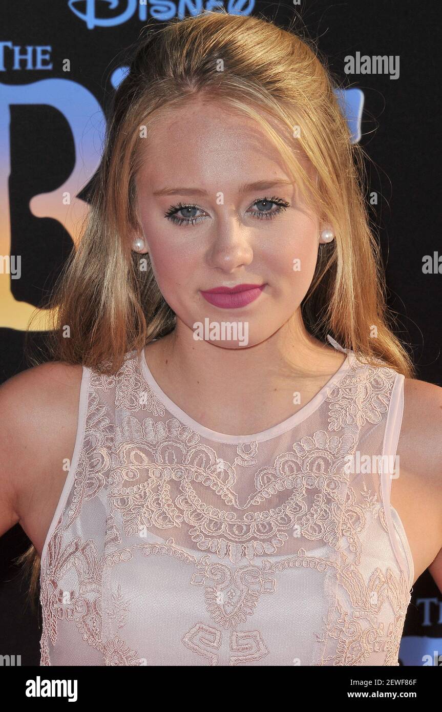 DeVore Ledridge arrives at Disney's "The BFG" Premiere held at the El ...