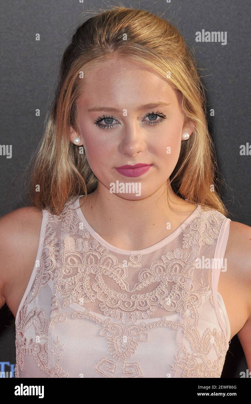 DeVore Ledridge arrives at Disney's "The BFG" Premiere held at the El ...