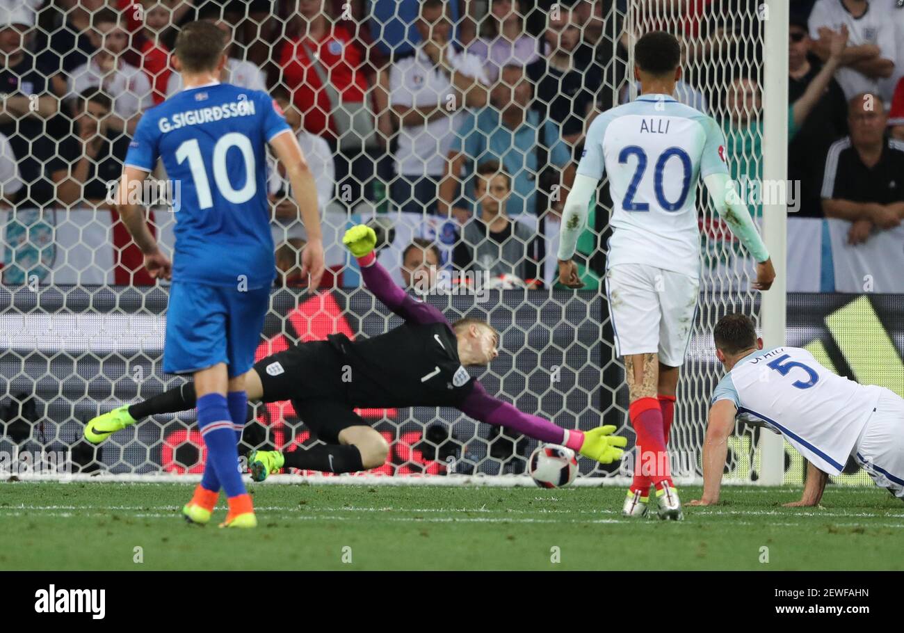 27.06.2016, Nice, Joe Hart (ENG), goal, England - Iceland, European ...
