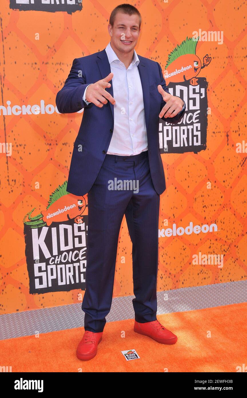 Rob Gronkowski arrives at the Nickelodeon's Kids' Choice Sports 2016 ...
