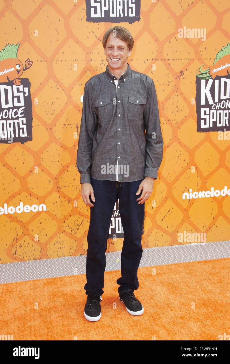 Professional skateboarder Tony Hawk attends the Nickelodeon Kids ...