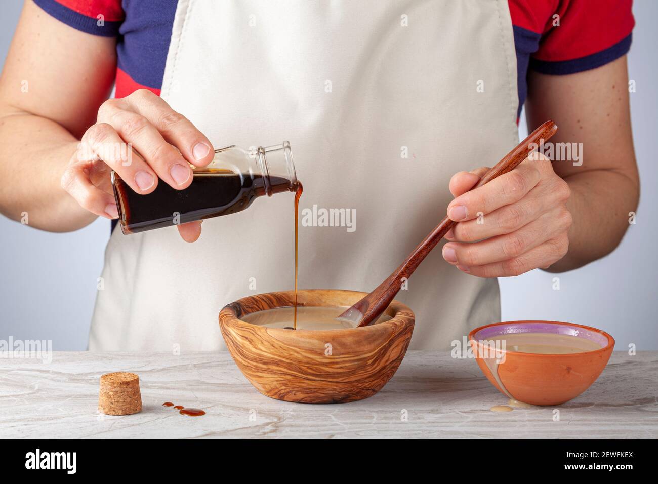 Tahin Pekmez is a traditional Turkish food made with mixing grape ...