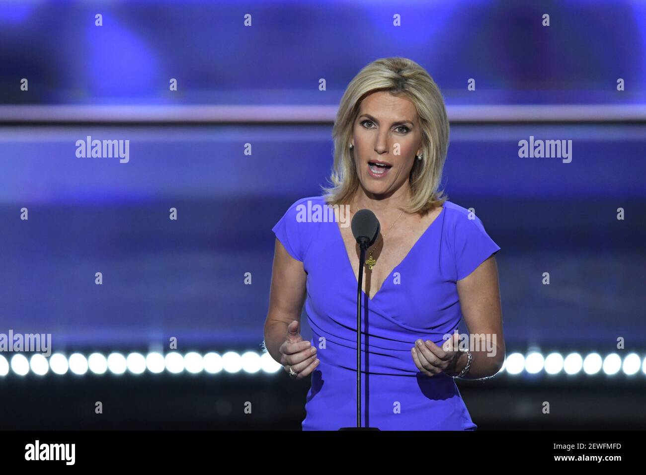 Laura ingraham hi-res stock photography and images - Alamy