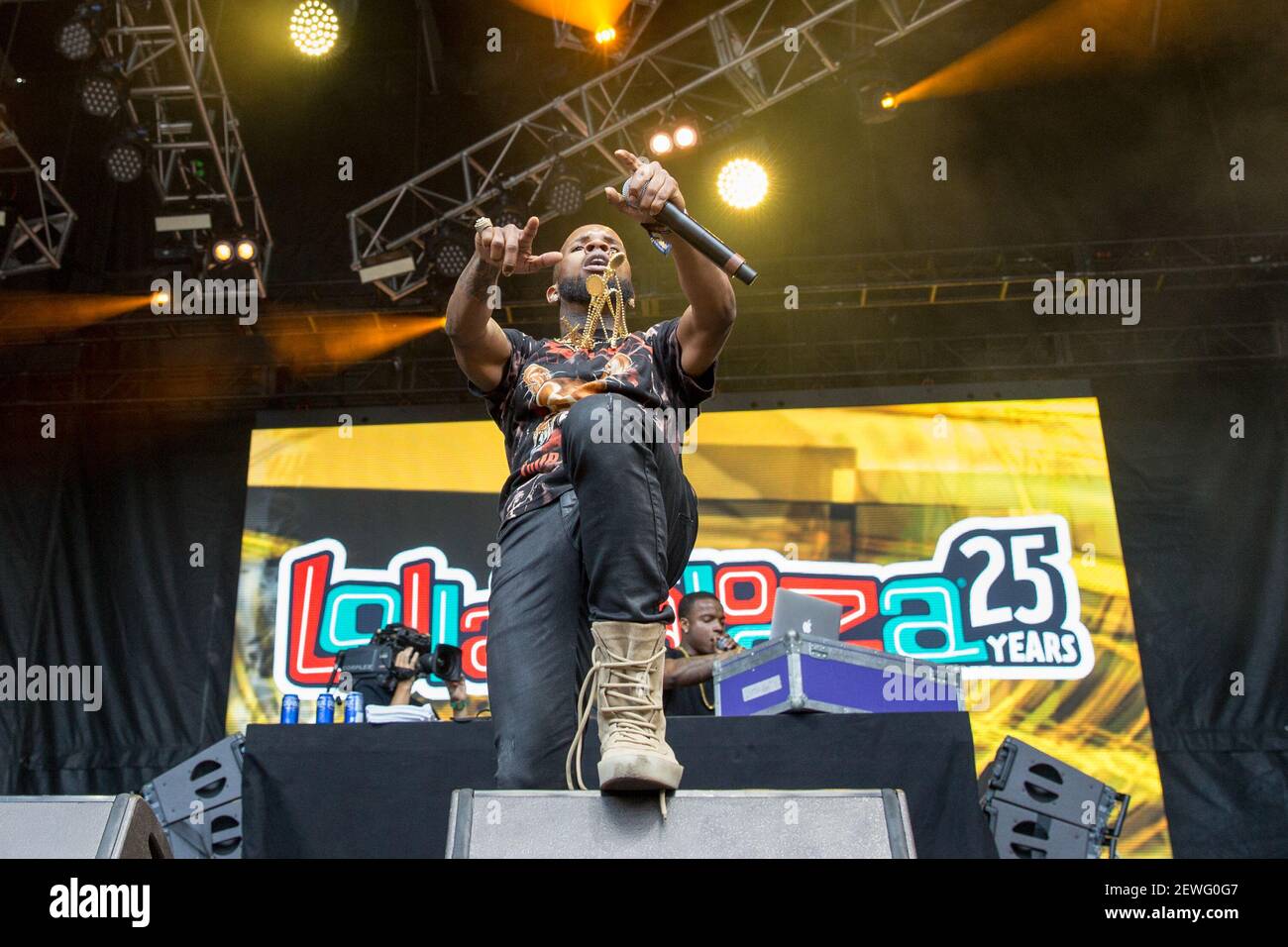 Rapper Tory Lanez (Daystar Peterson) at Grant Park during Lollapalooza ...