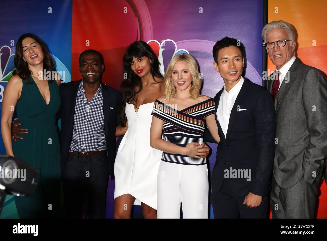 D'Arcy Carden, William Jackson Harper, Jameela Jamil, Kristen Bell ...