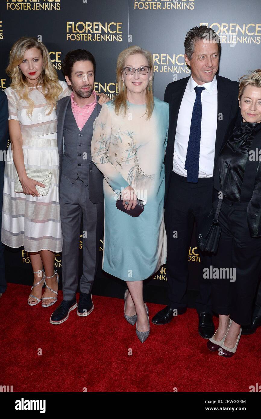 (L-R) Nina Arianda, Simon Helberg, Meryl Streep, Hugh Grant and Tracey ...