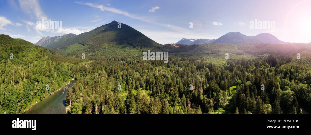 Majestic moutain landscape valley hi-res stock photography and images ...