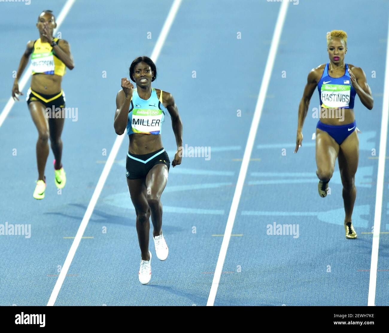 (160815) -- RIO DE JANEIRO, Aug. 15, 2016 (Xinhua) -- Shaunae Miller of ...