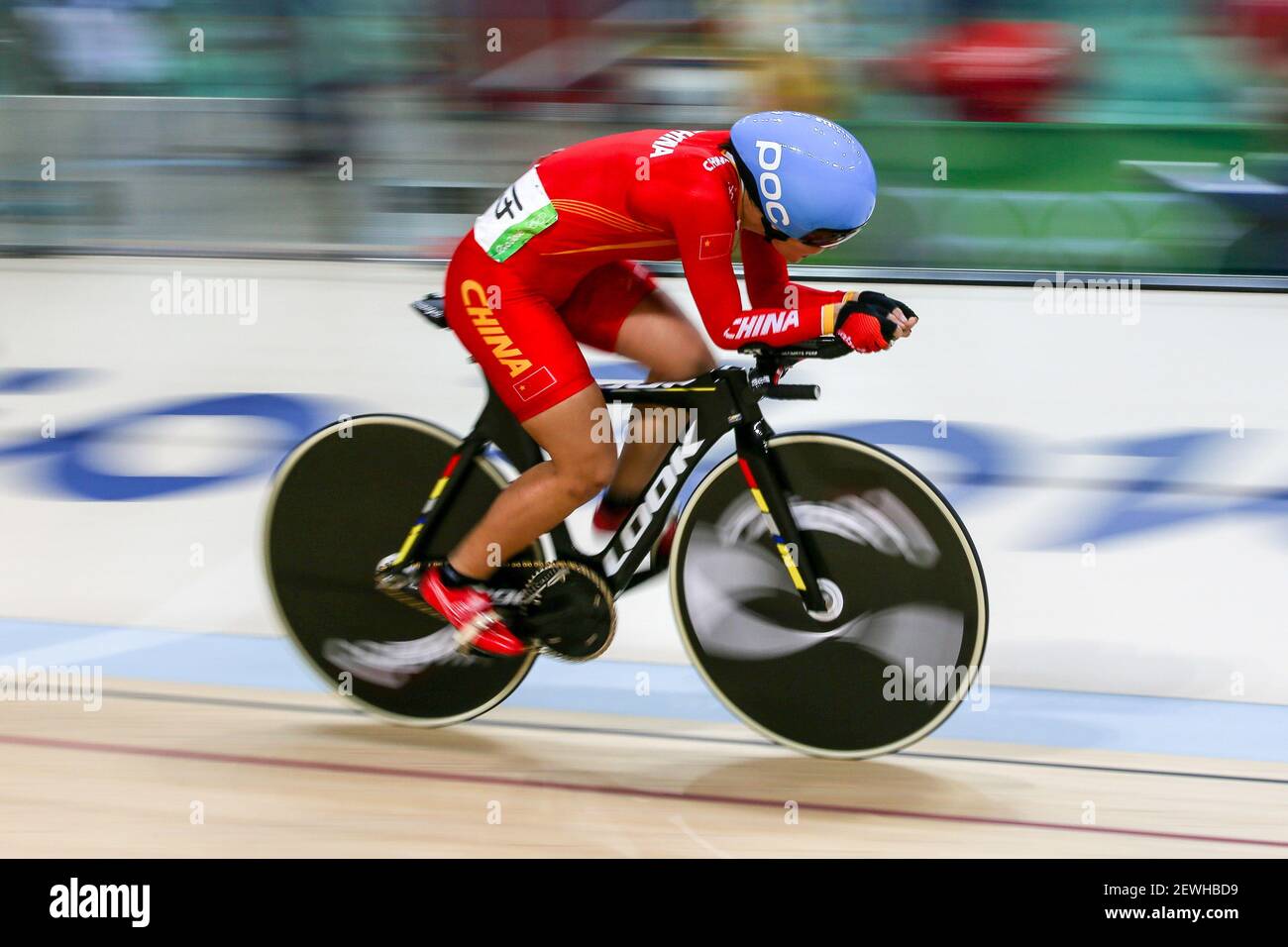 Luo Xiaoling (CHN) in the test of 3000m during the Olympic Track ...