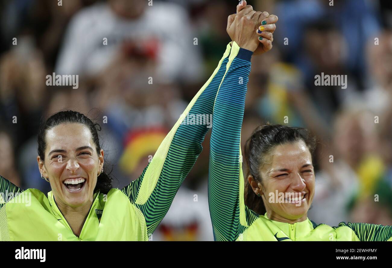 RIO DE JANEIRO, RJ - 18.08.2016: OLYMPICS 2016 BEACH VOLLEYBALL ...