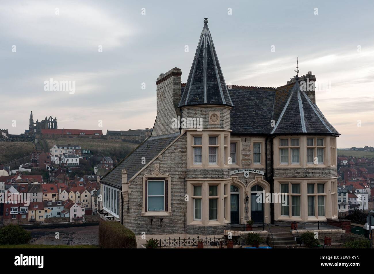 Streonshalh hi-res stock photography and images - Alamy