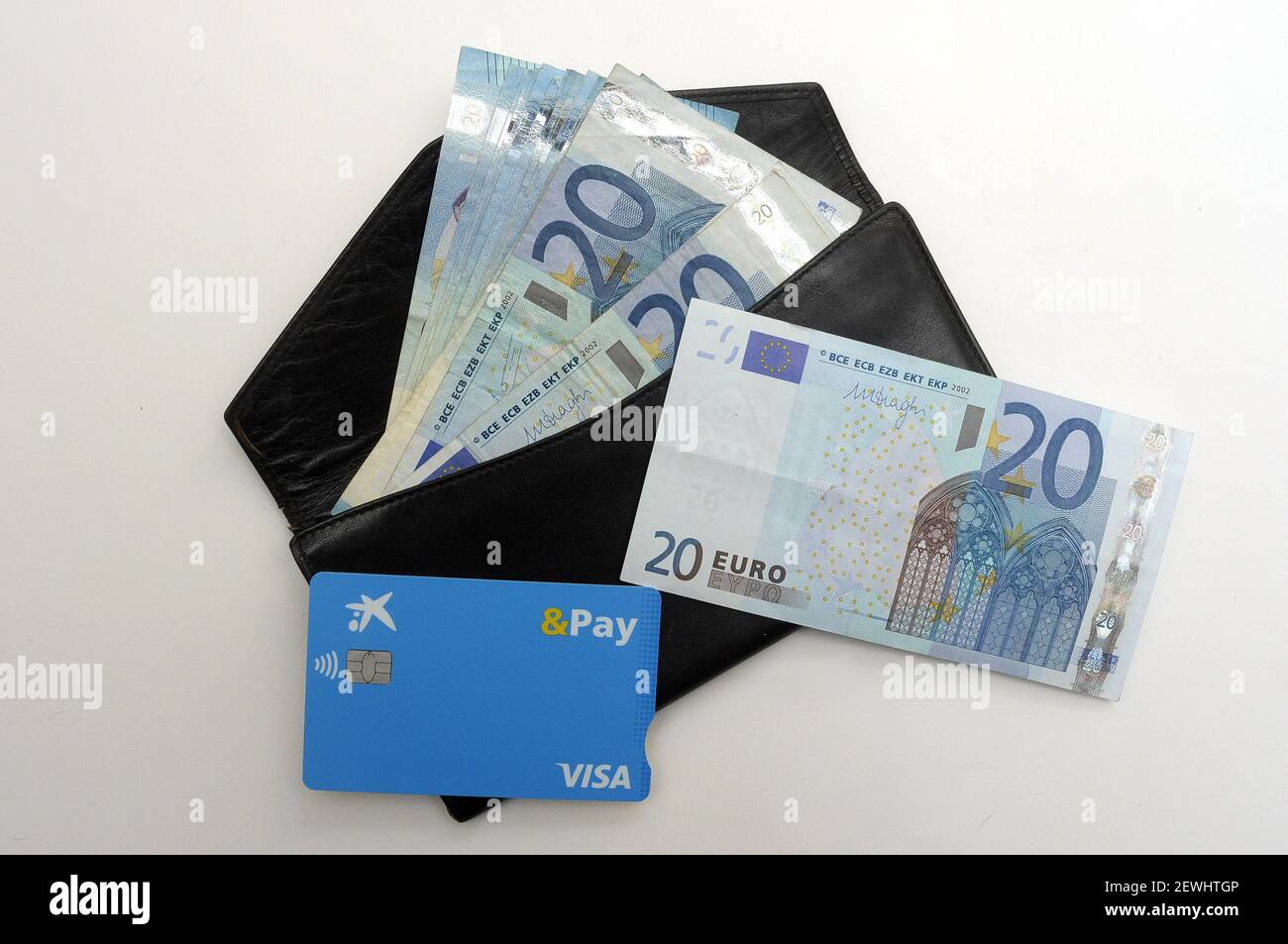 wallet with banknote Stock Photo - Alamy