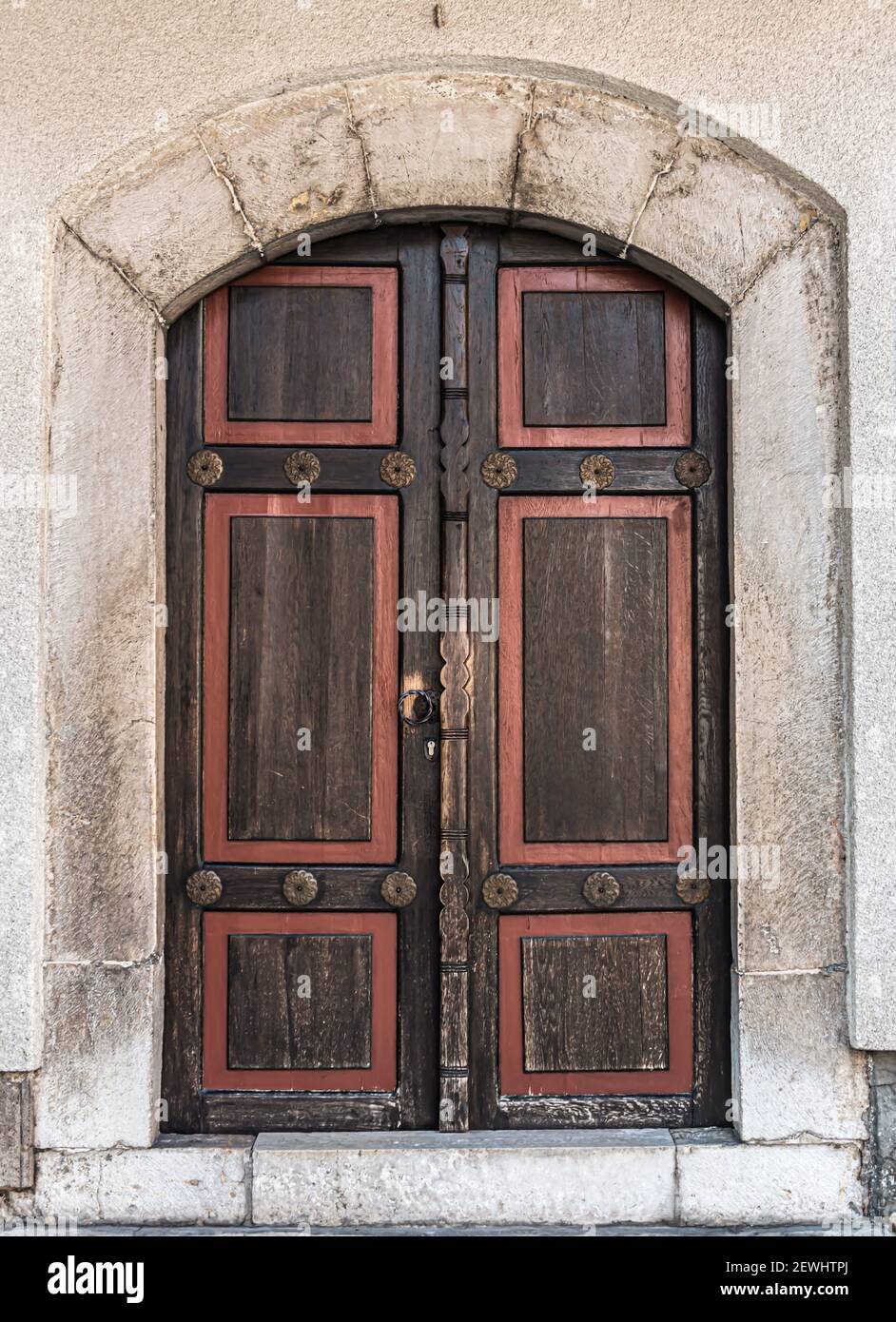Approach front door hi-res stock photography and images - Alamy