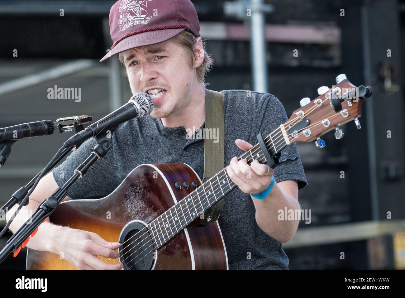 Josiah Leming, Josiah and the Bonnevilles, on stage at Billboard Hot ...