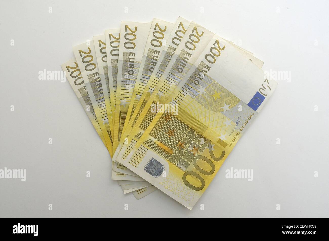 money, euros, cash, paiement , 200 Stock Photo - Alamy