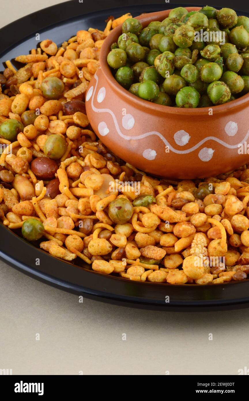 Chatpata hi-res stock photography and images - Alamy