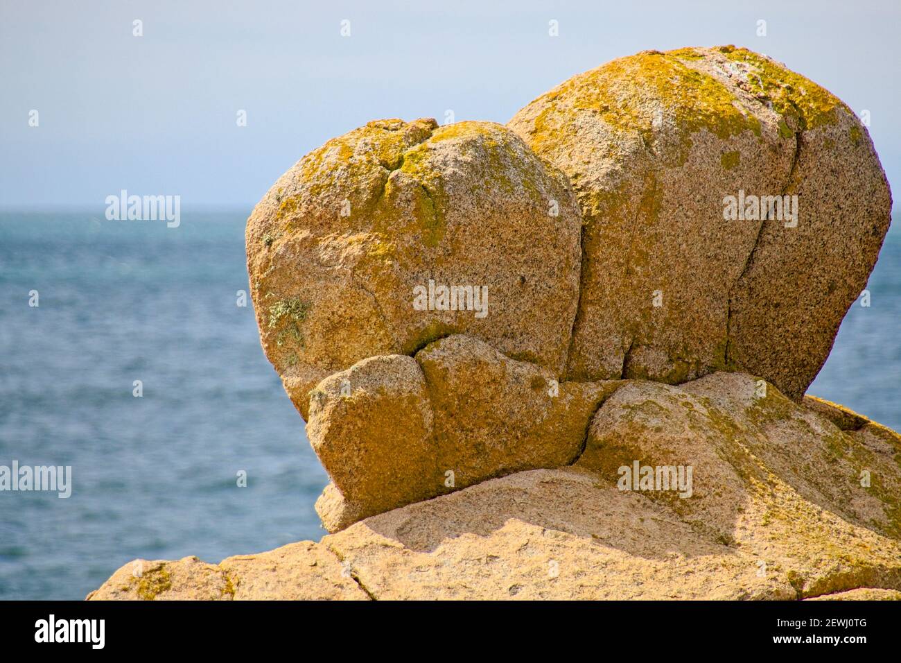 rocks on the beach Stock Photo - Alamy