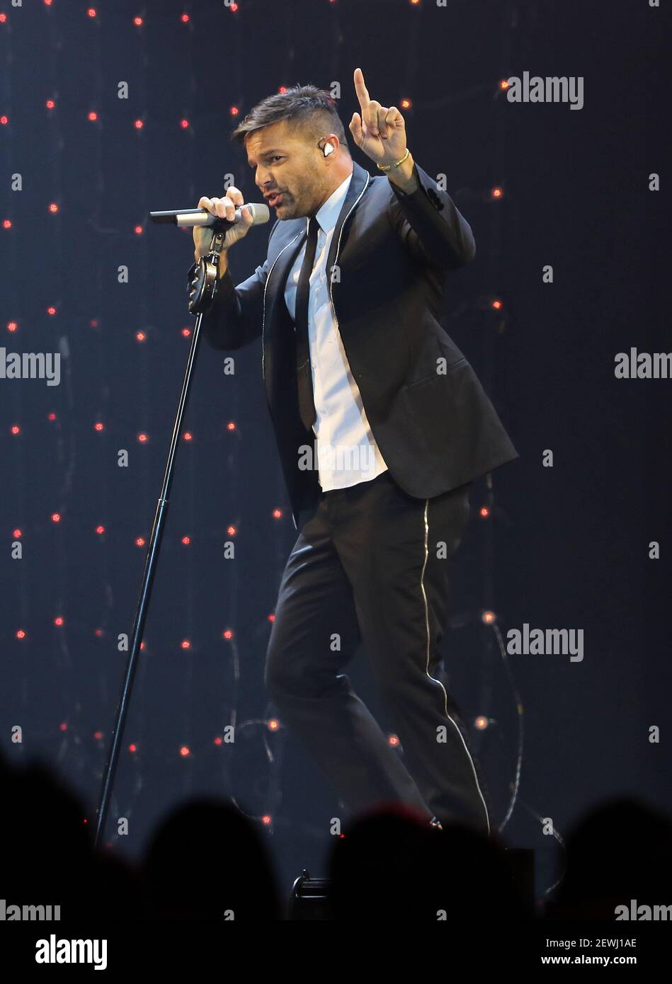 HOLLYWOOD, FL AUGUST 27: Ricky Martin performs during his One World ...