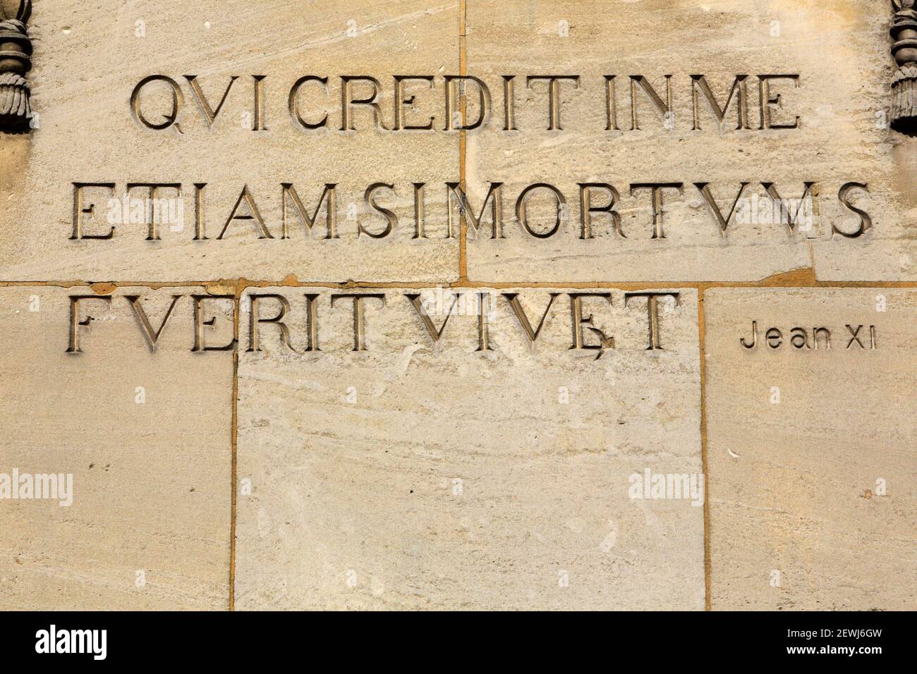 Cemetery inscription hi-res stock photography and images - Alamy