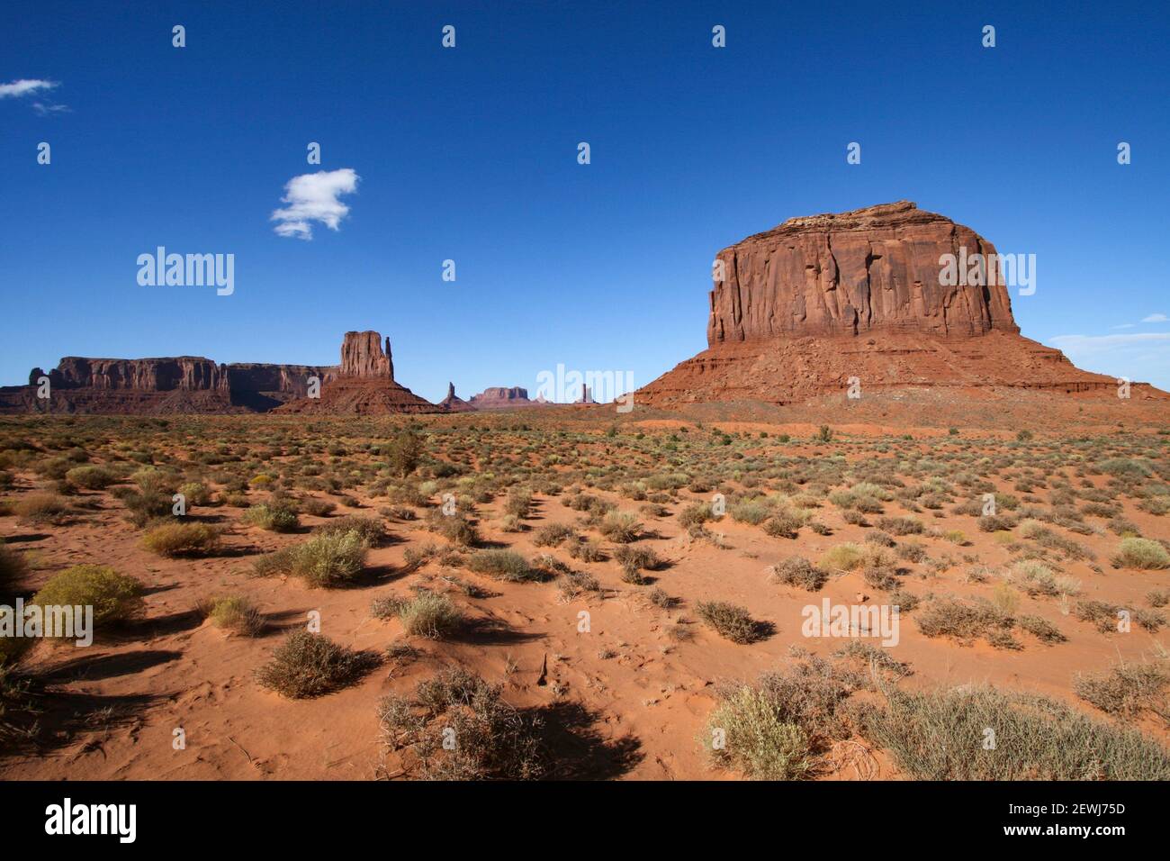 Desert locations in america hi-res stock photography and images - Alamy
