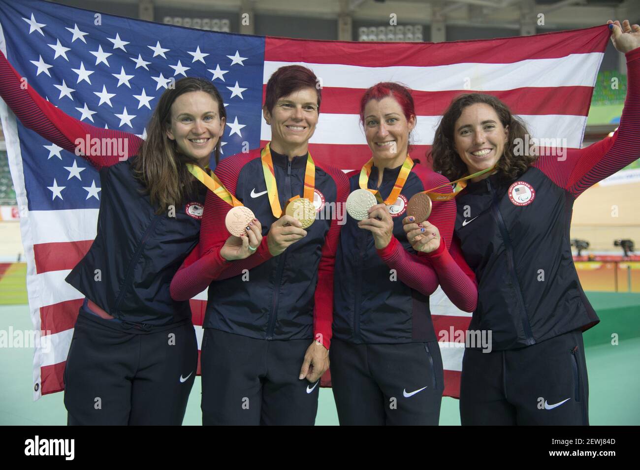 United States medal winners on Day 1. (L-R) Samantha Bosco, Shawn ...