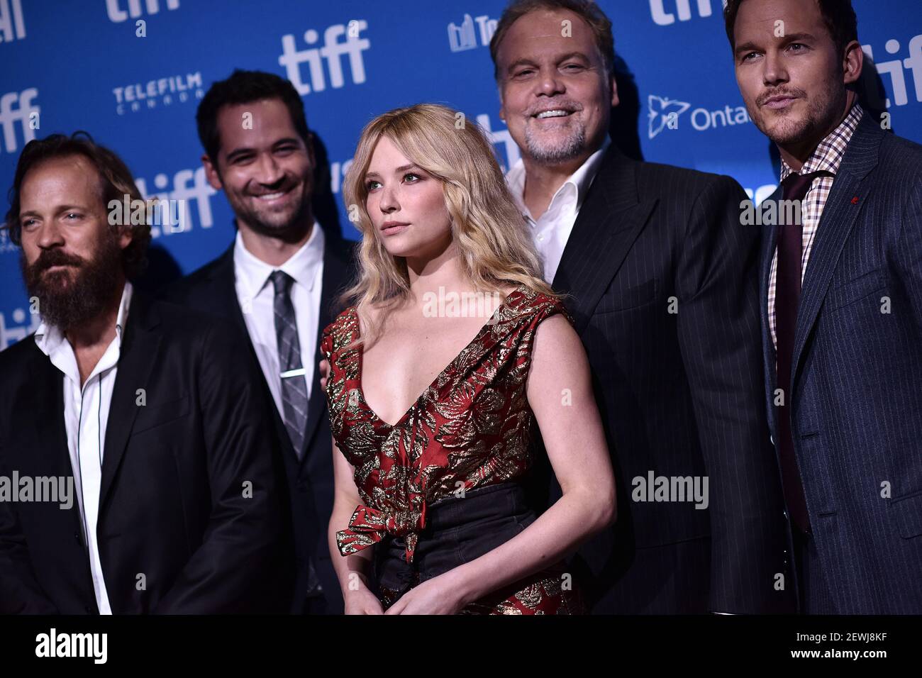 (L-R) Peter Sarsgaard, Manuel Garcia-Rulfo, Haley Bennett, Vincent D'Onofrio and Chris Pratt ...