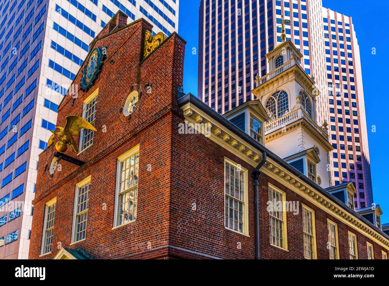 Boston town hall hi-res stock photography and images - Alamy