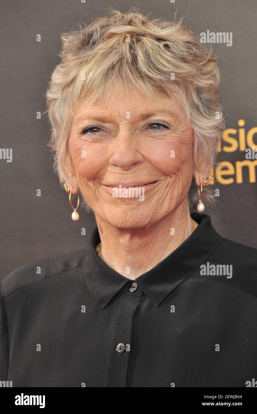 Linda Ellerbee arrives at the 2016 Creative Arts Emmy Awards - Day 1 ...