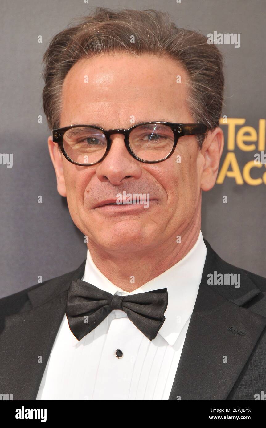 Peter Scolari arrives at the 2016 Creative Arts Emmy Awards - Day 1 ...