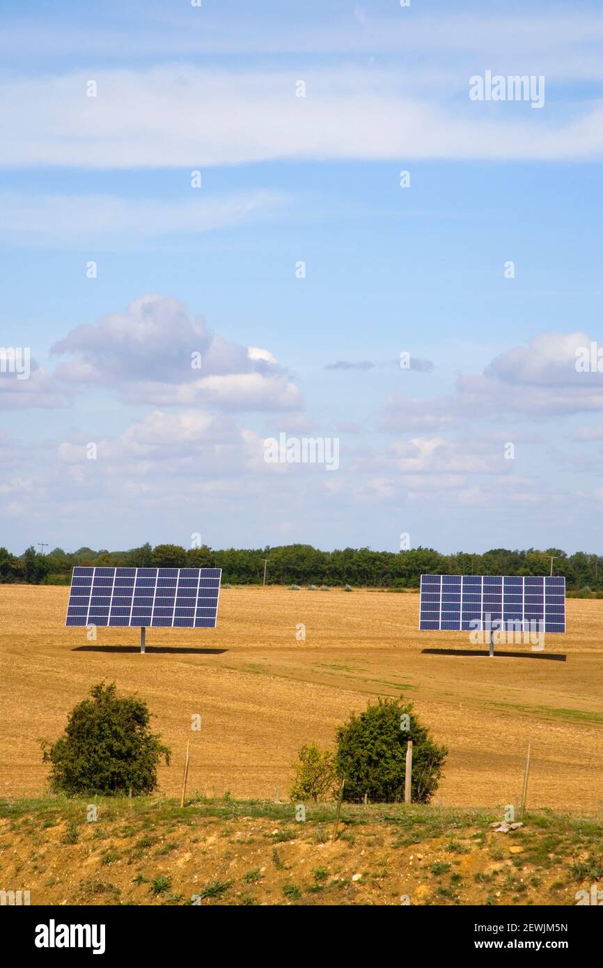 solar panels on a farm at Hardwick Cambridgeshire Stock Photo - Alamy