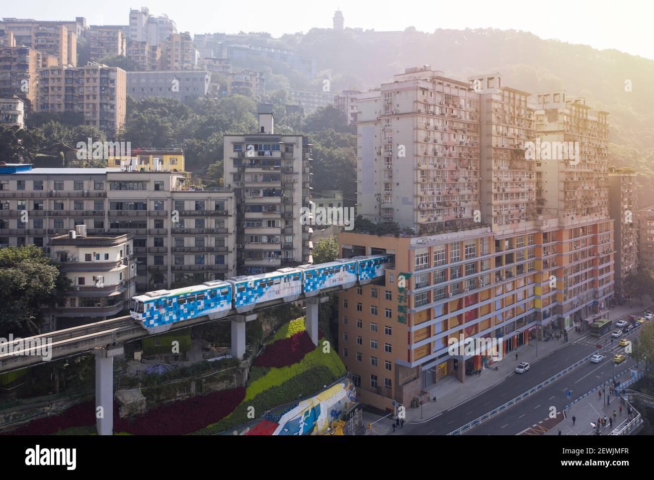 Train passing through subway station hi-res stock photography and ...