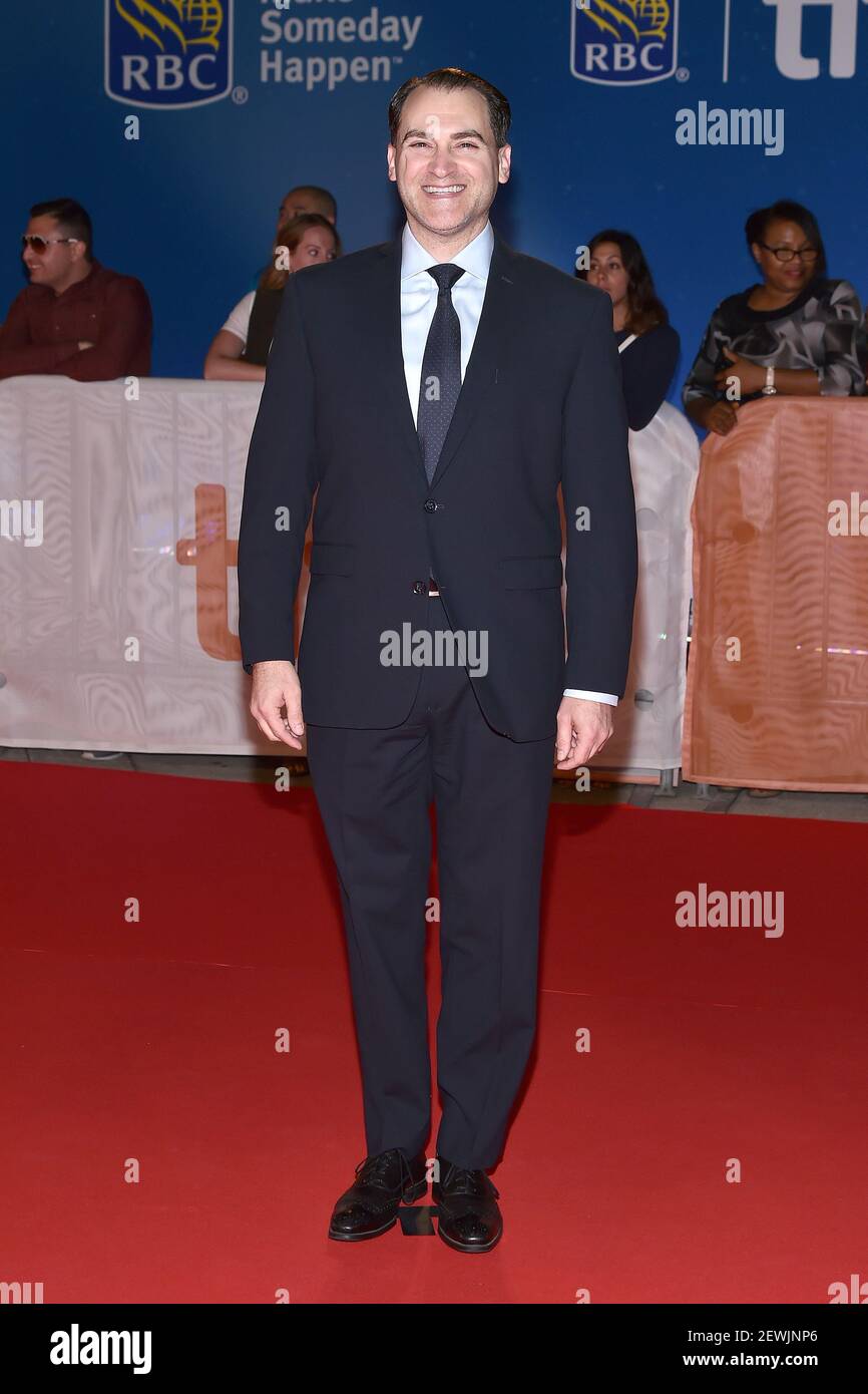 Actor Michael Stuhlbarg attends the "Arrival" Premiere during the 2016 ...