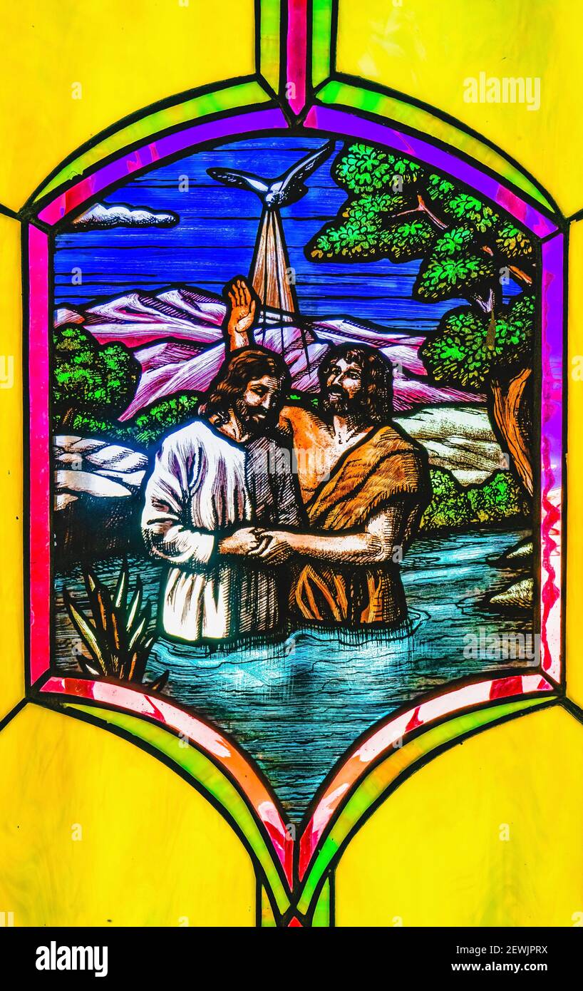 Baptism of christ stained glass hi-res stock photography and images - Alamy