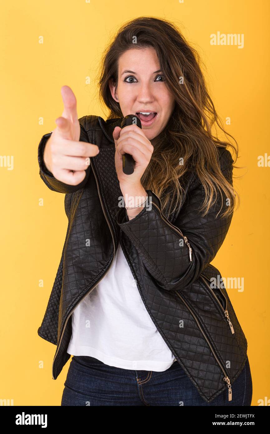 Wearing yellow star hi-res stock photography and images - Alamy