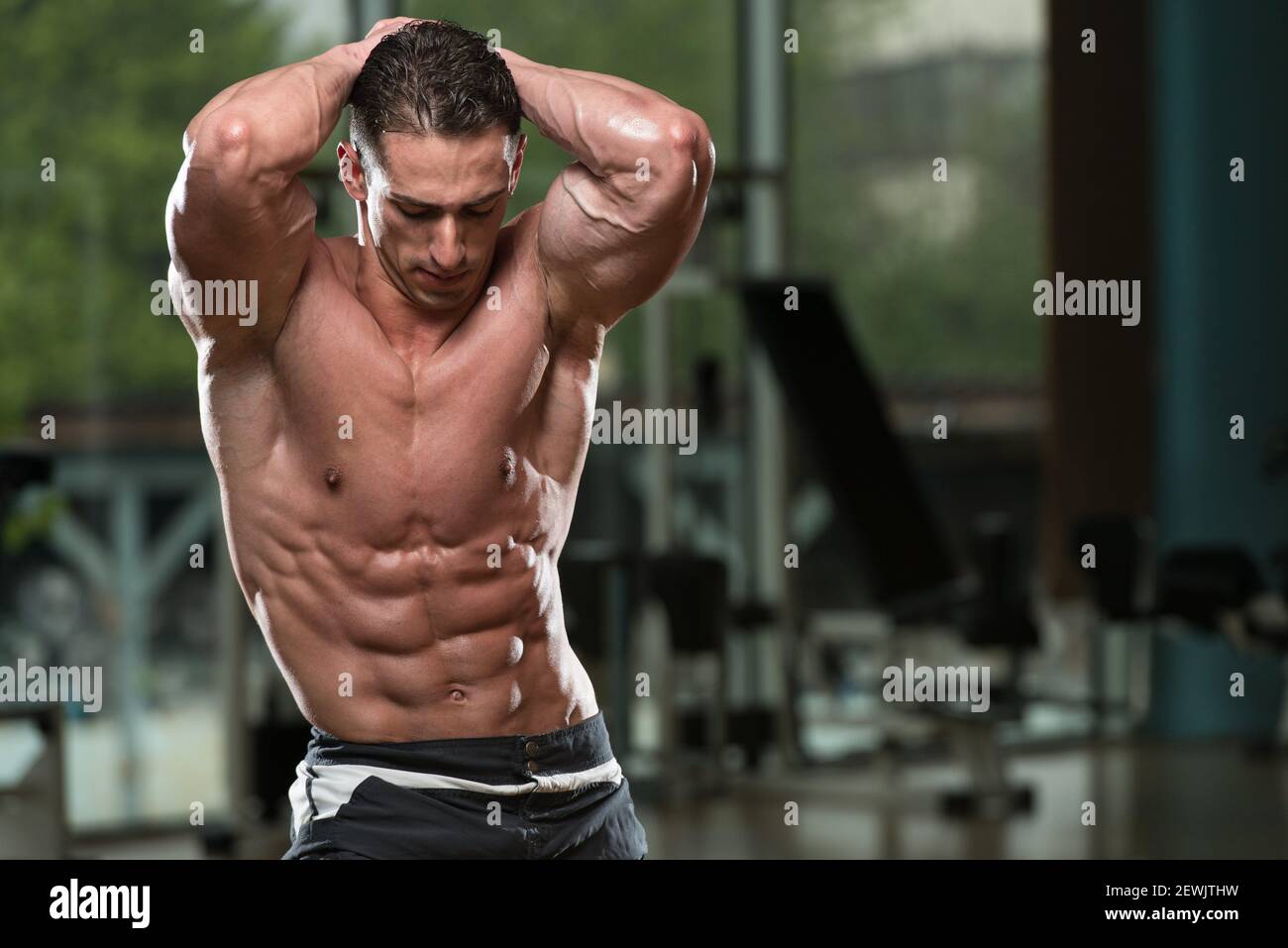 Flex and muscles hi-res stock photography and images - Alamy