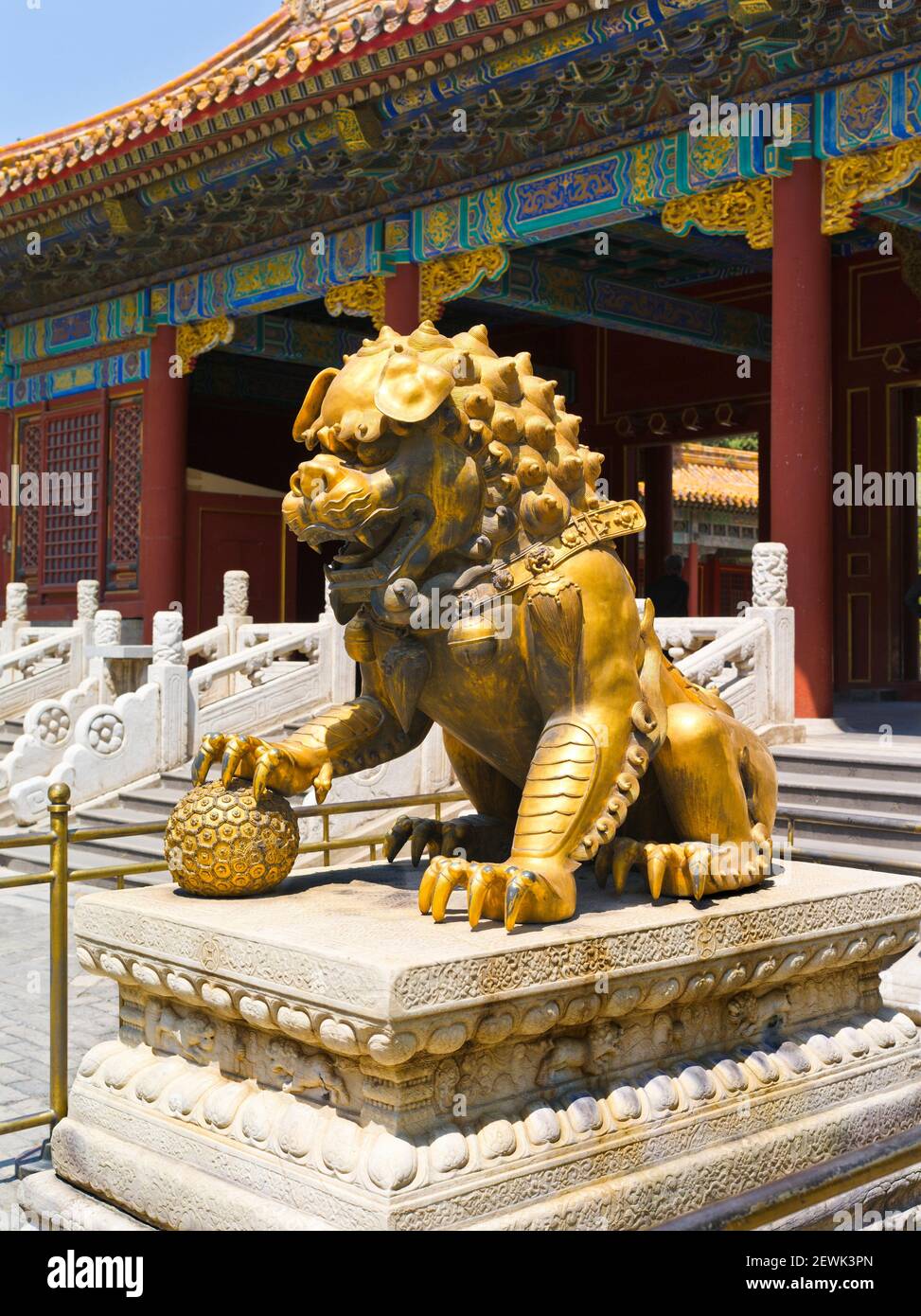 Chinese architecture and palace hi-res stock photography and images - Alamy